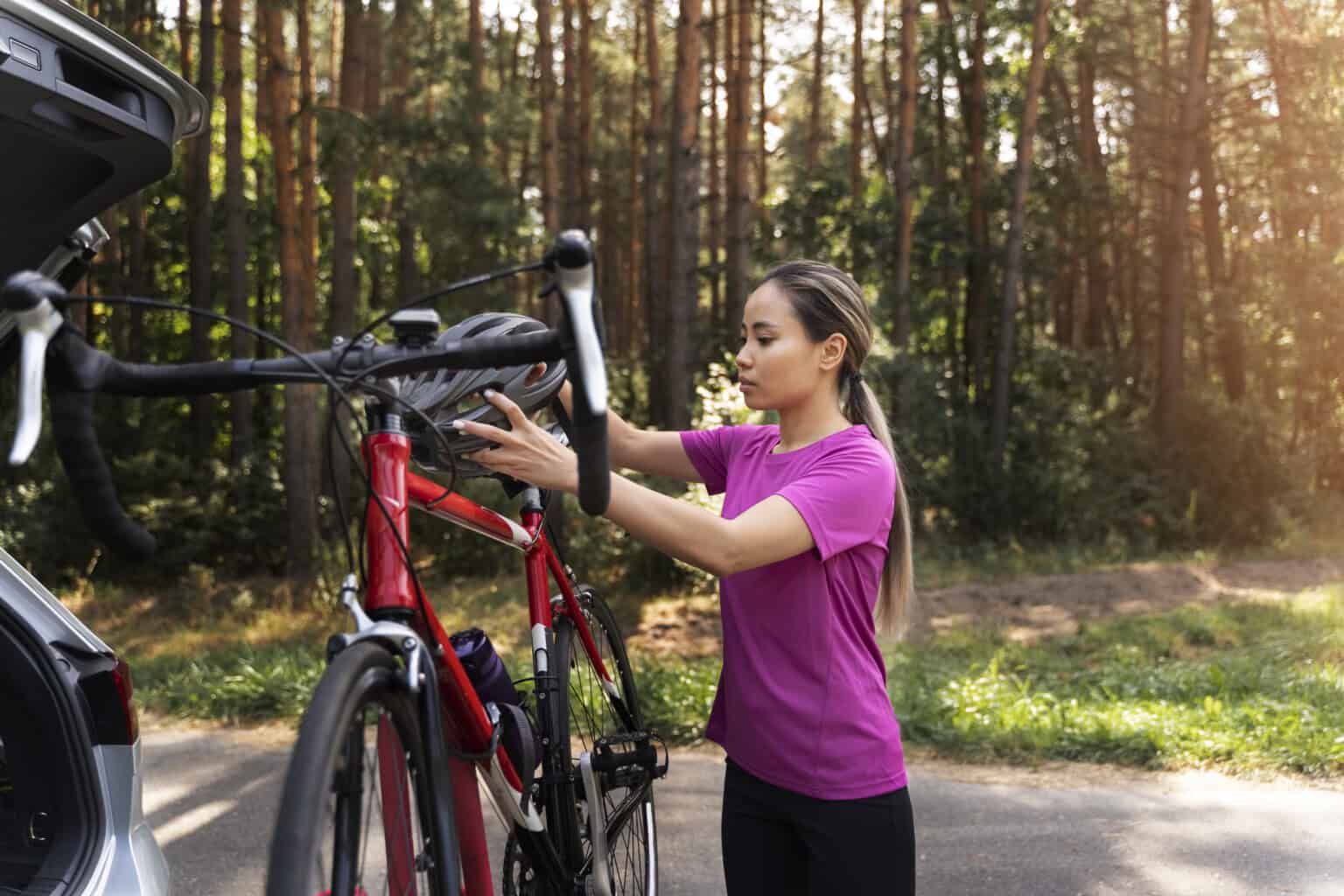 Recovery Tips for Cyclists: Stretching & Nutrition Guide
